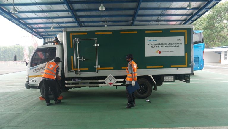 Jasa Pengangkutan Limbah B3 | Hino Truck Manufacturer Admits Quality of ...